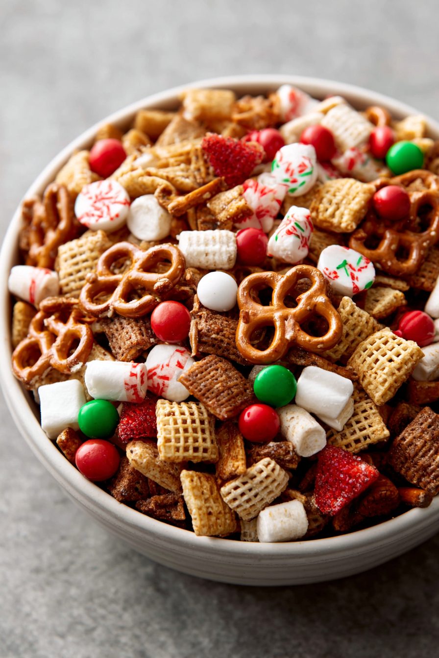 Santa’s Trash Snack Mix Recipe – Recipecs
